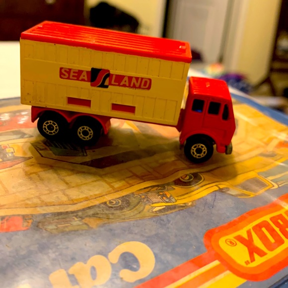 Mattel | Toys | 976 Matchbox Mercedes Container Truck 42 England ...